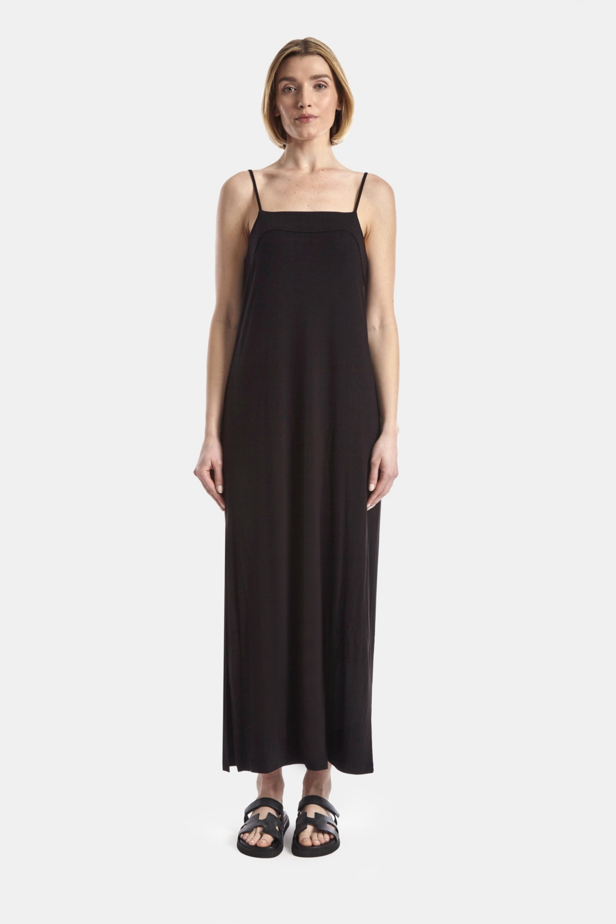 Click here for Capsule 121 Womens The Camilla Dress - Black prices
