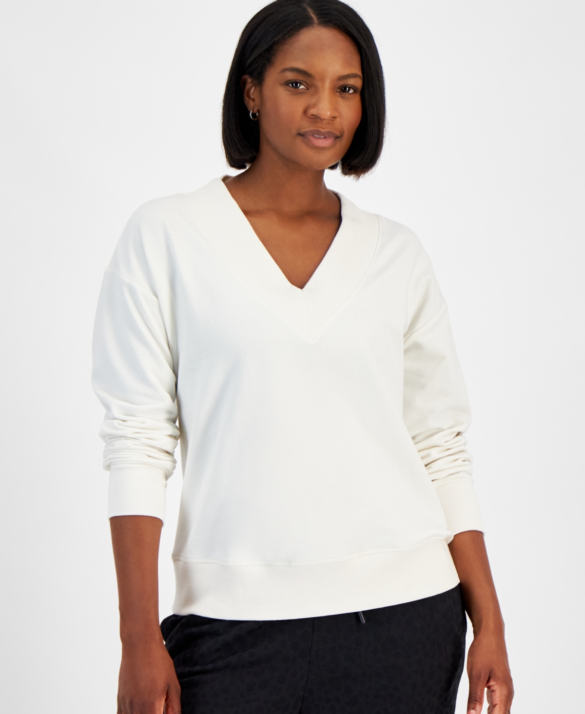 Click here for Id Ideology Womens Fleece V-Neck Sweatshirt  Creat... prices