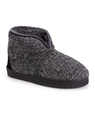 Click here for Muk Luks Mens Mark Bootie Slippers prices