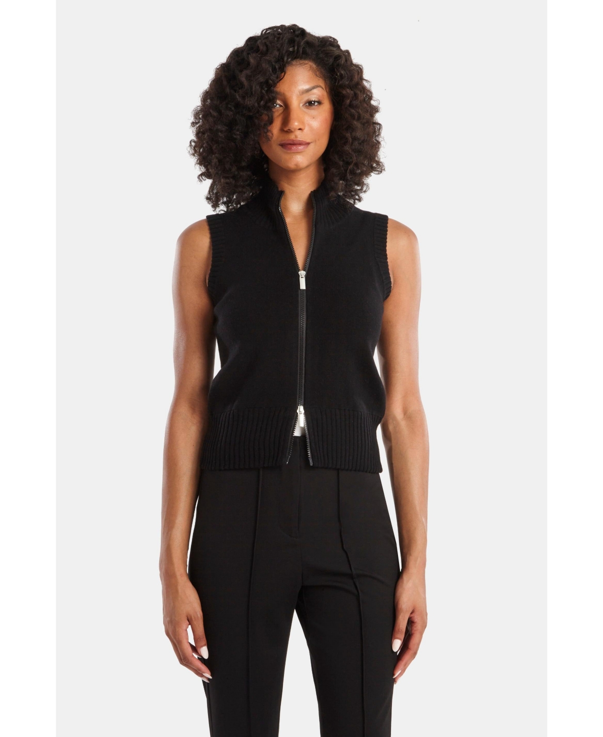 Click here for Capsule 121 Womens The Galaxy Zip - Blacklead prices