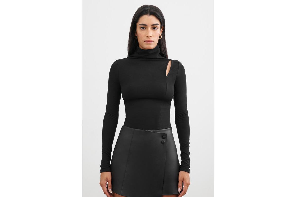Click here for Marcella Womens Lennox Top - Black prices