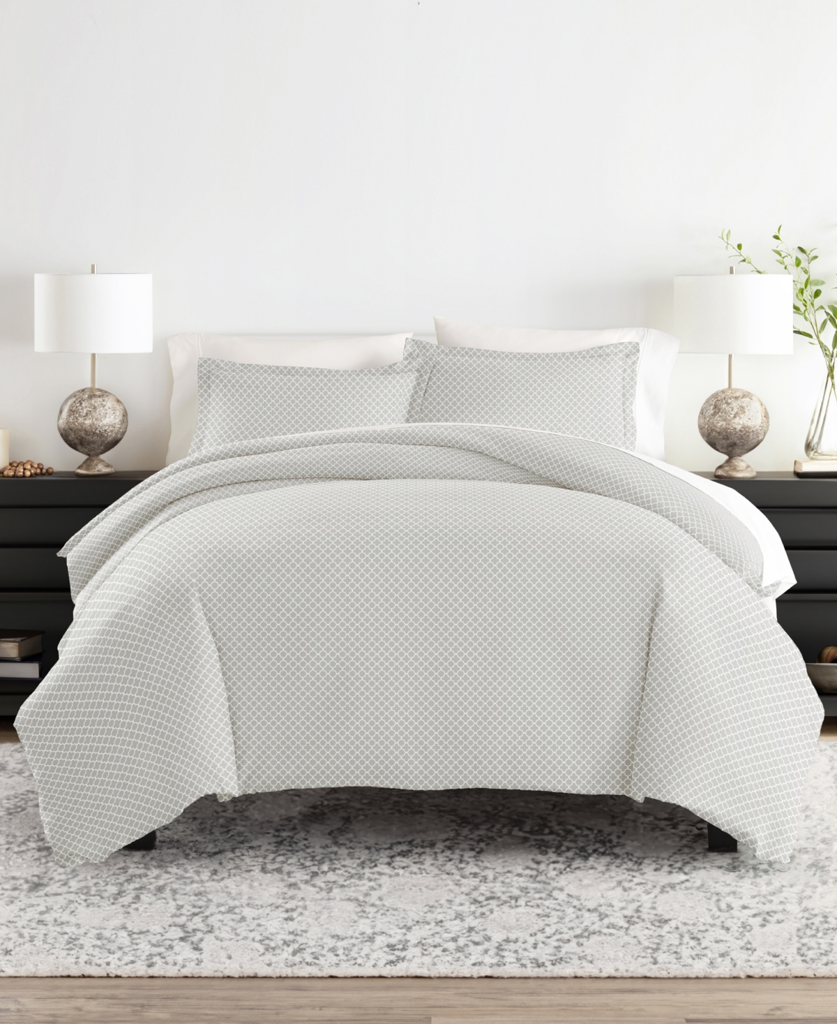 Click here for ienjoy Home Elegant Designs Patterned Duvet Cover... prices