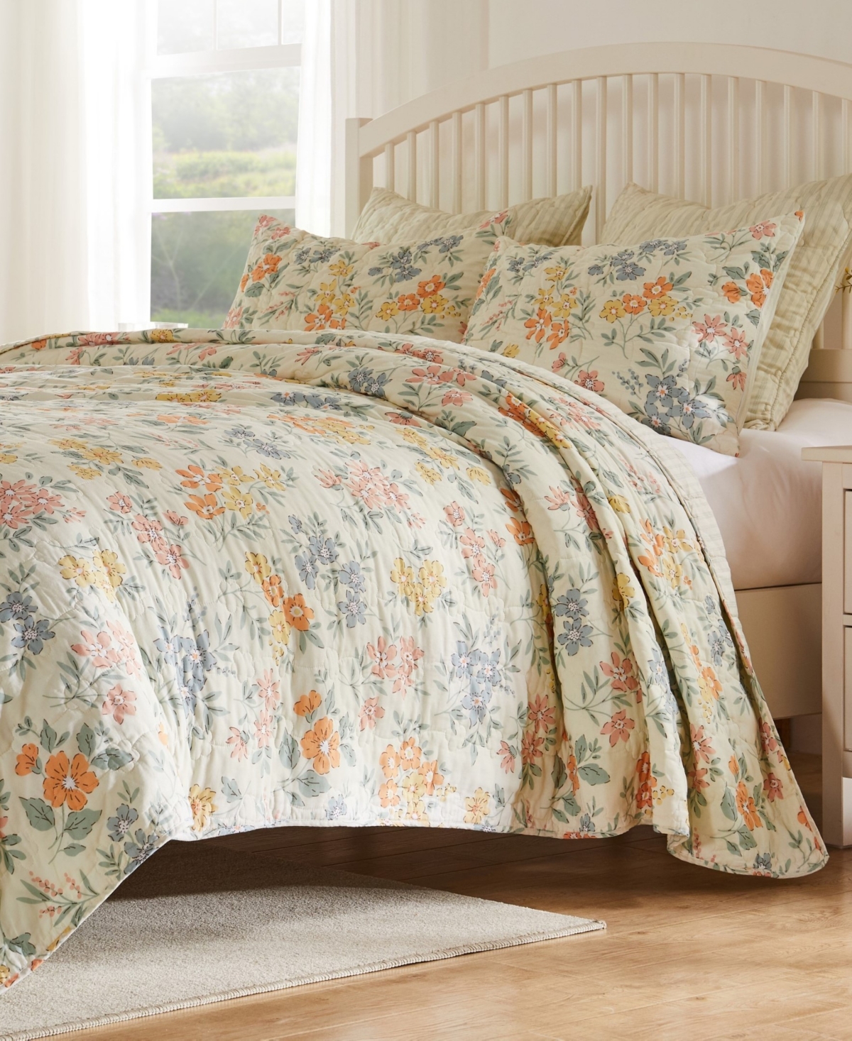 Click here for Greenland Home Fashions Chloe Modern Floral 2-Pc.... prices