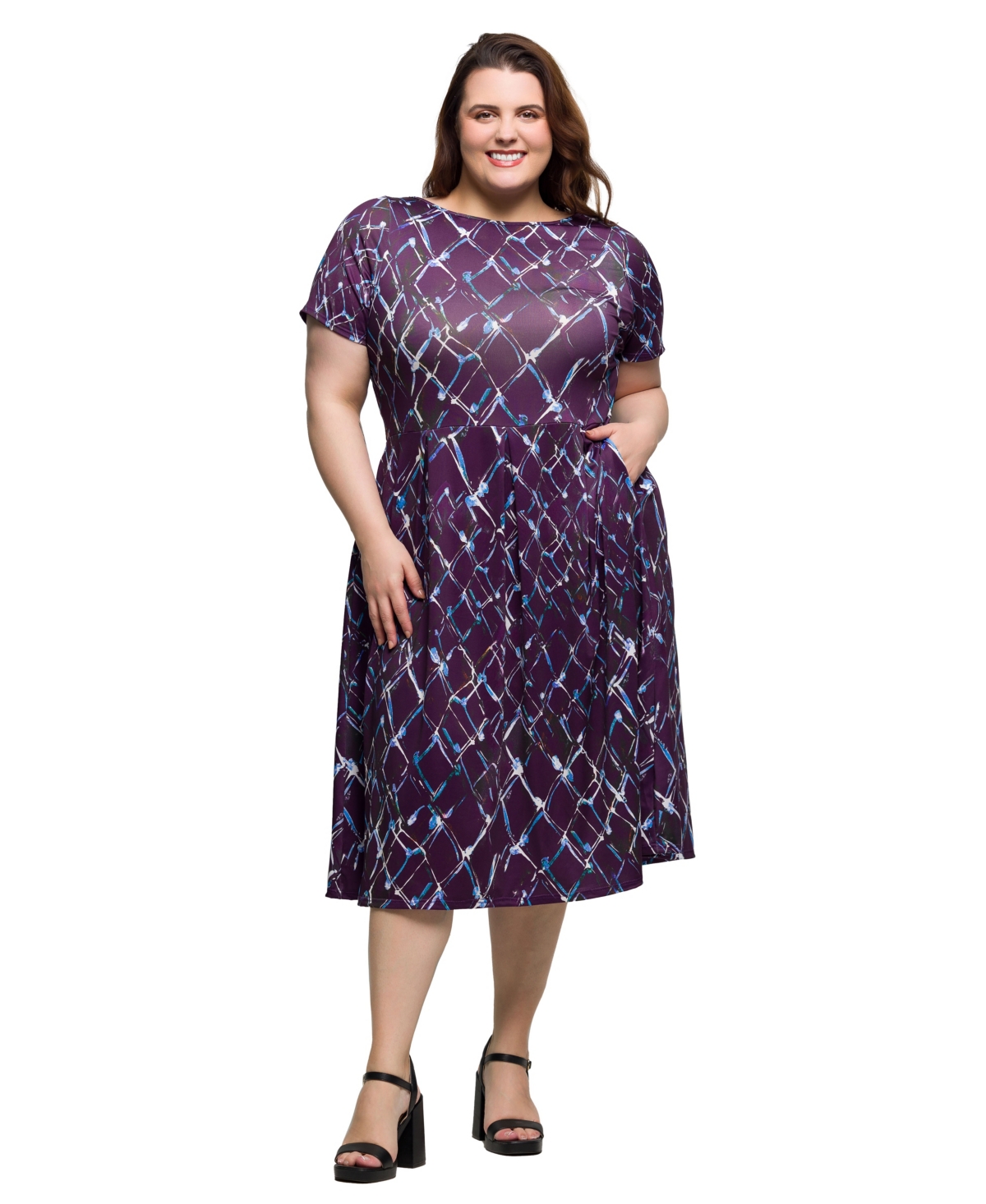 Click here for 24seven Comfort Apparel Plus Size Print Short Slee... prices