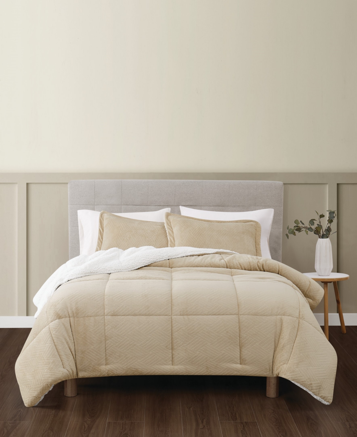 Click here for Truly Soft Basket Carved Softness 3-Pc. Comforter... prices