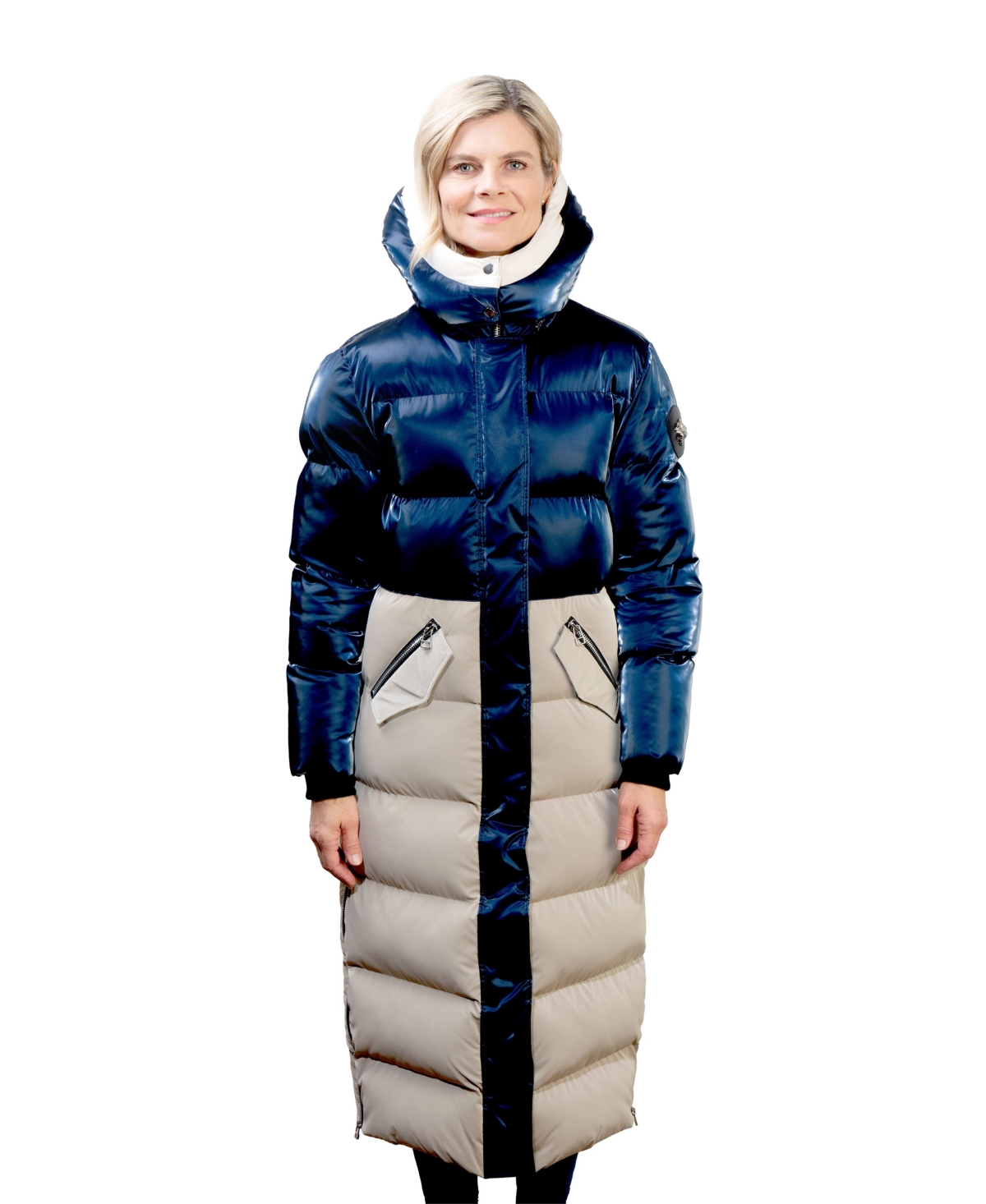 Click here for Woodpecker Womens Bird of Paradise Quilted Coat -... prices