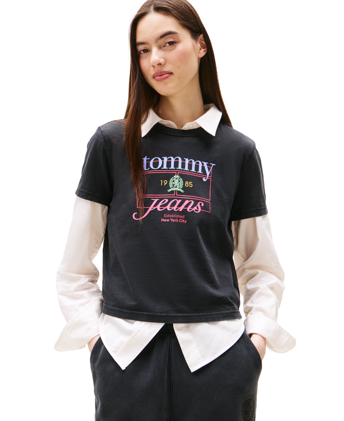 Click here for Tommy Jeans Womens Cotton Short-Sleeve Logo Crest... prices