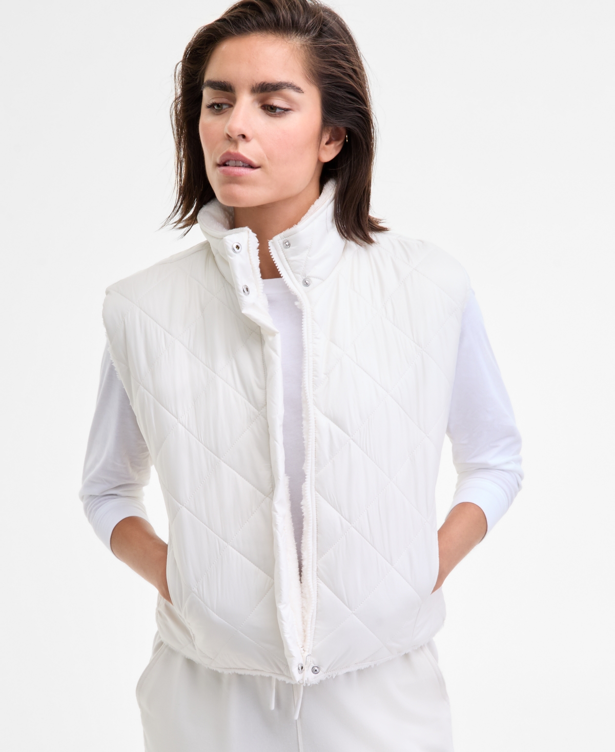 Click here for Id Ideology Womens Reversible Sherpa Zip-Front Ves... prices