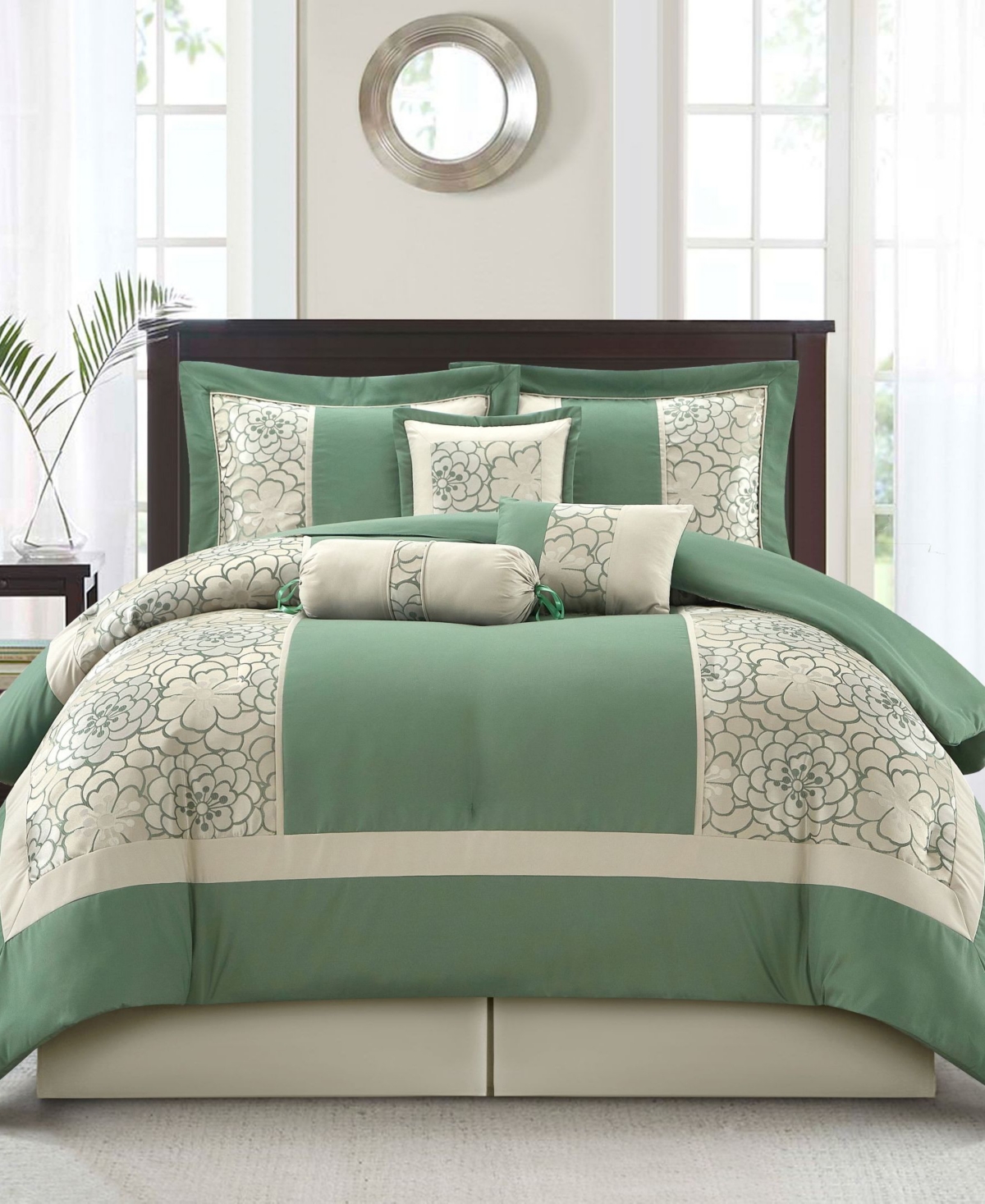 Click here for Stratford Park Sibyl Jacquard 7-Pc. Comforter Set... prices