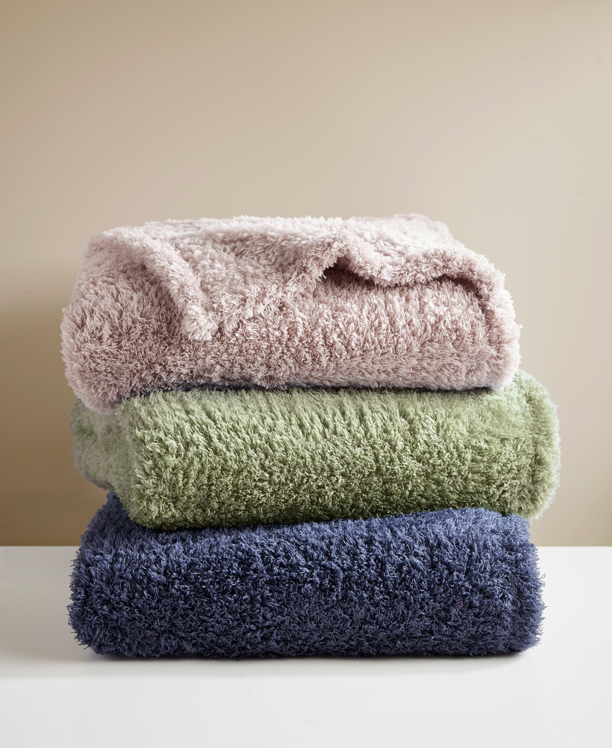 Click here for Premier Comfort Cozy Fluffy Throw Blanket  50 x 60... prices