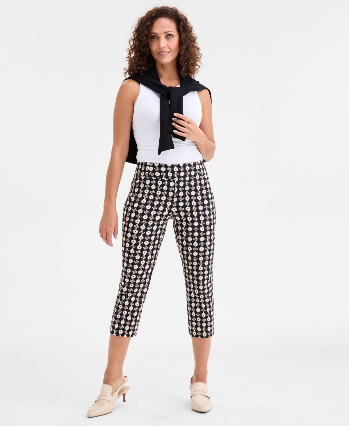 Click here for Jm Collection Womens Printed Pull-On Capri Tummy-C... prices
