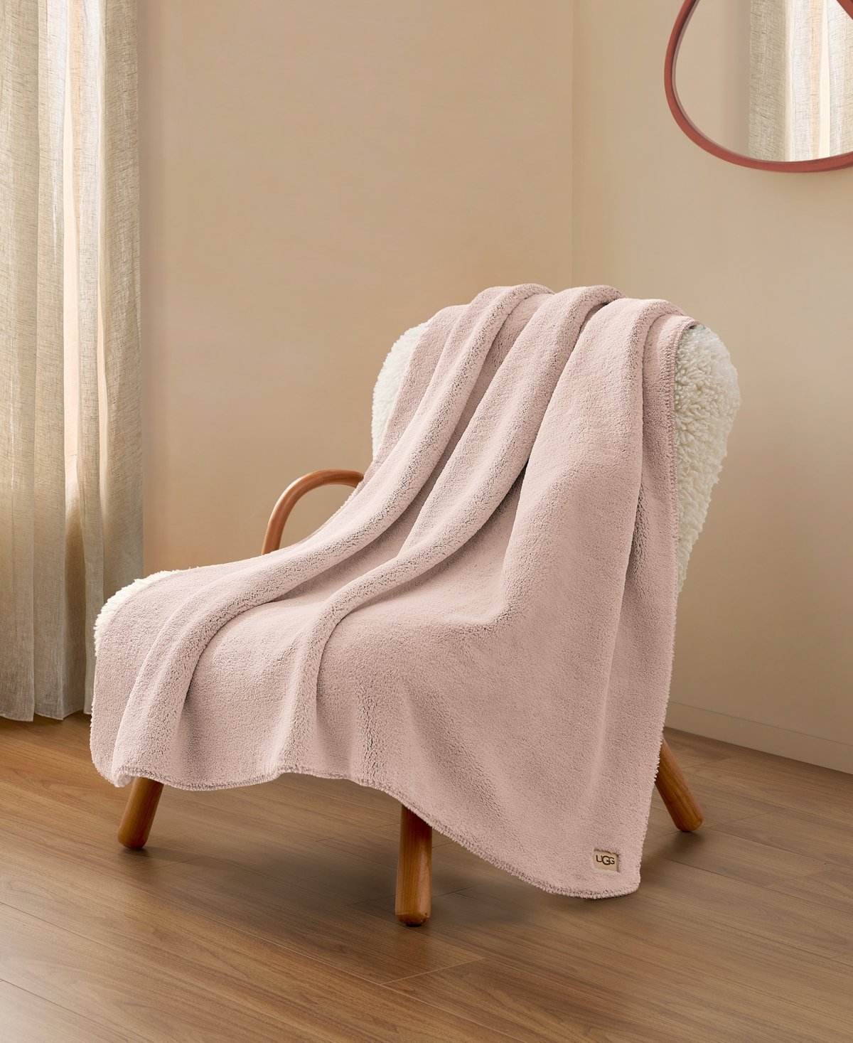 Click here for Ugg Saige Plush Throw  50 x 70 - Himalayan Salt prices