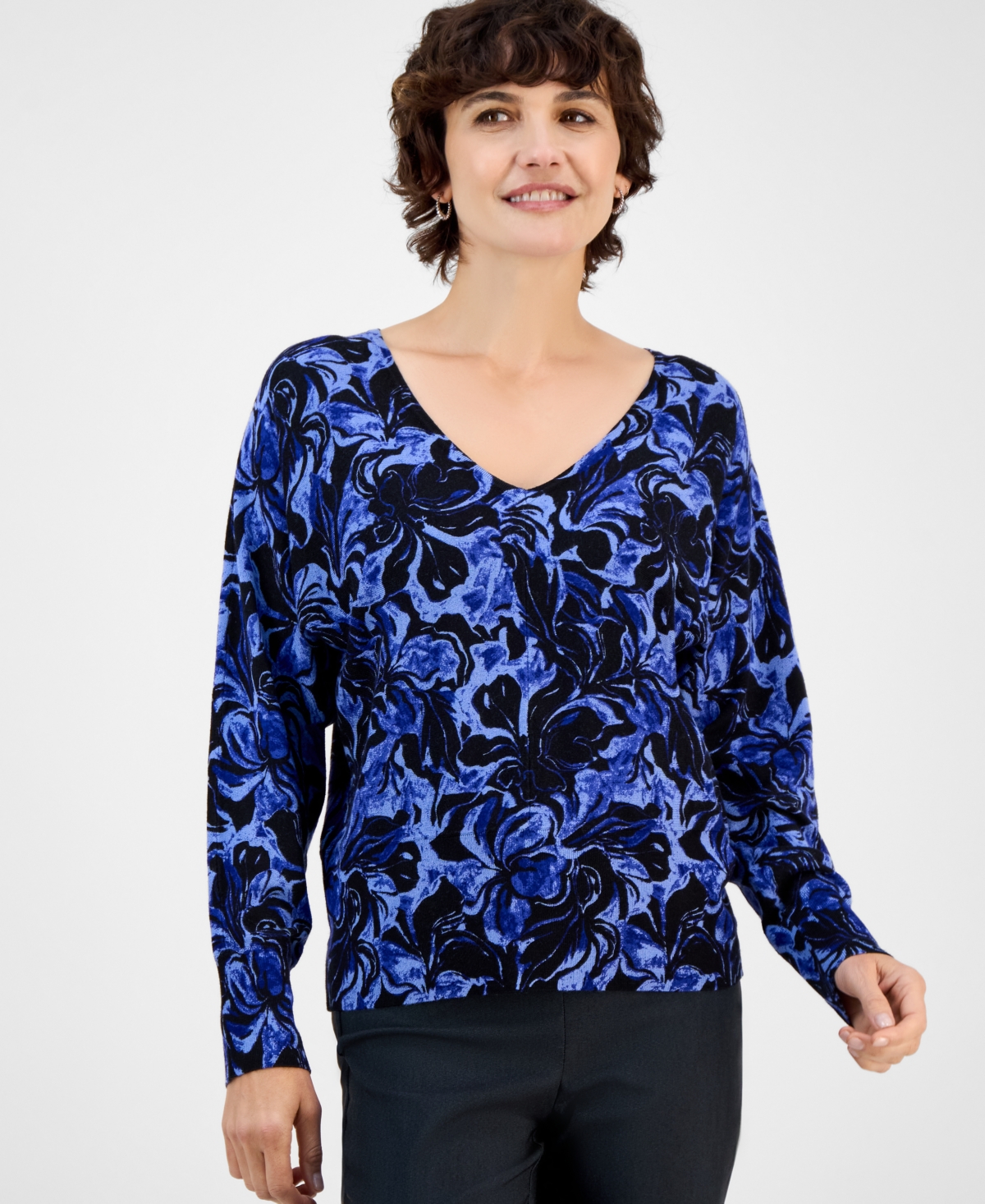 Click here for Jm Collection Womens Floral V-Neck Long-Sleeve Swe... prices
