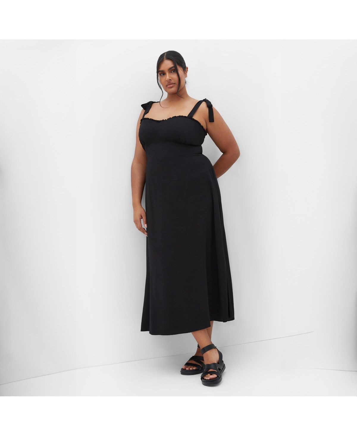 Click here for City Chic Plus Size Penny Dress - Black prices