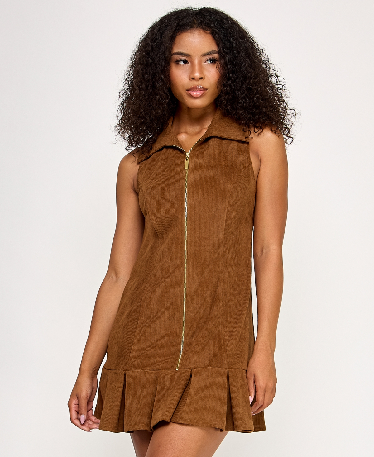 Click here for Seni & Cade Juniors Sleeveless Collared Corduroy D... prices