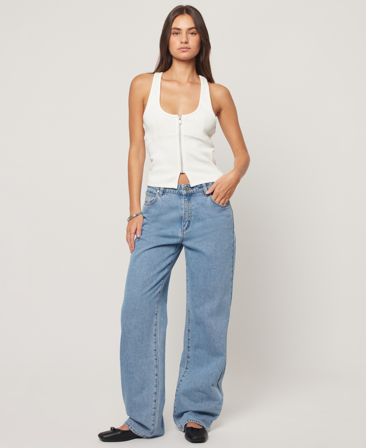 Abrand Womens 95 Gigi Baggy Jeans - Mid Blue