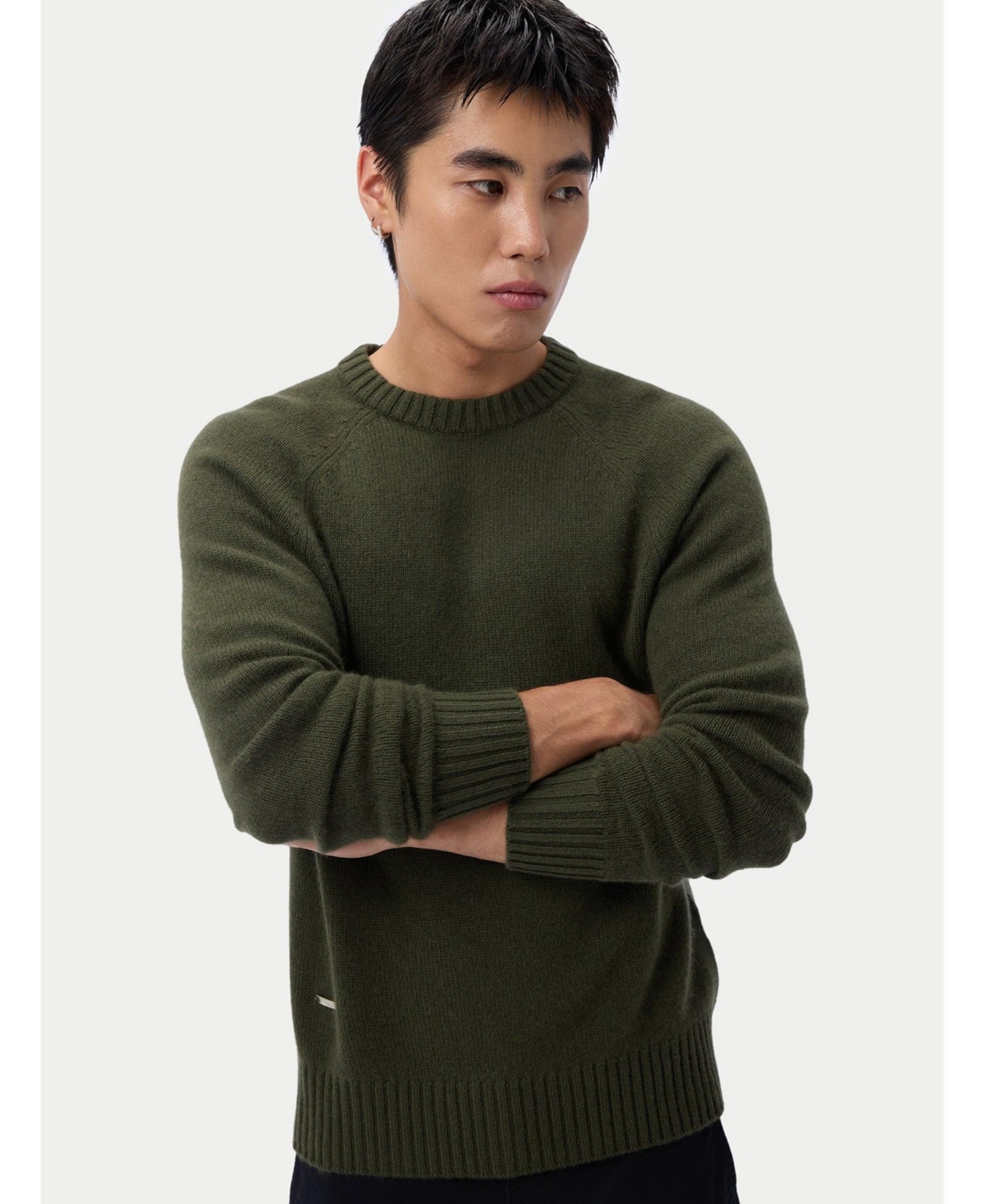Click here for Gobi Cashmere Cashmere Raglan Sweater - Green-avoc... prices