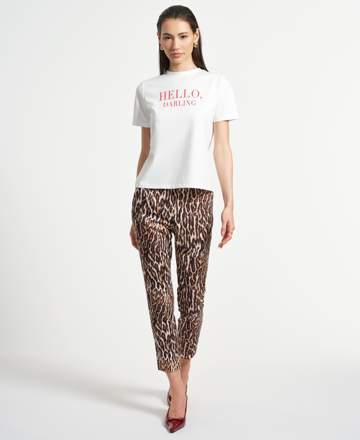 Click here for Isaac Mizrahi Womens Crewneck Graphic Top - Darlin... prices