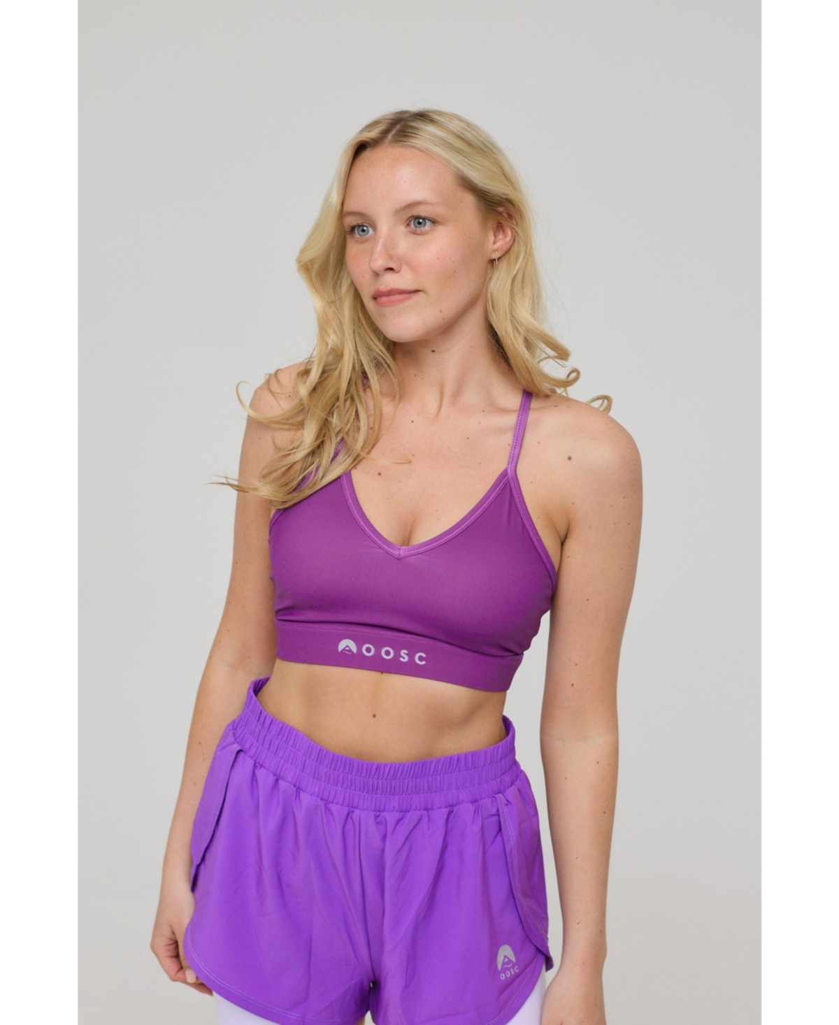 Click here for Oosc Womens Medium Support Infinite Sports Bra - P... prices