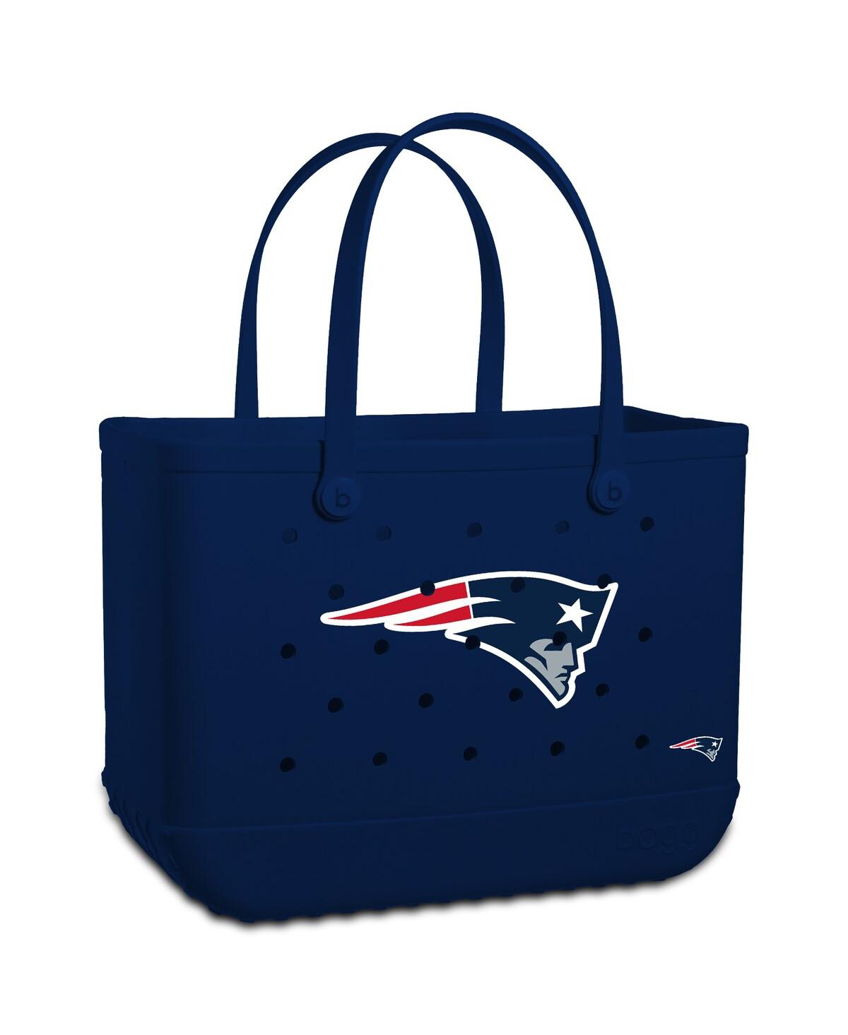 Click here for Bogg Bag New England Patriots Handbag prices