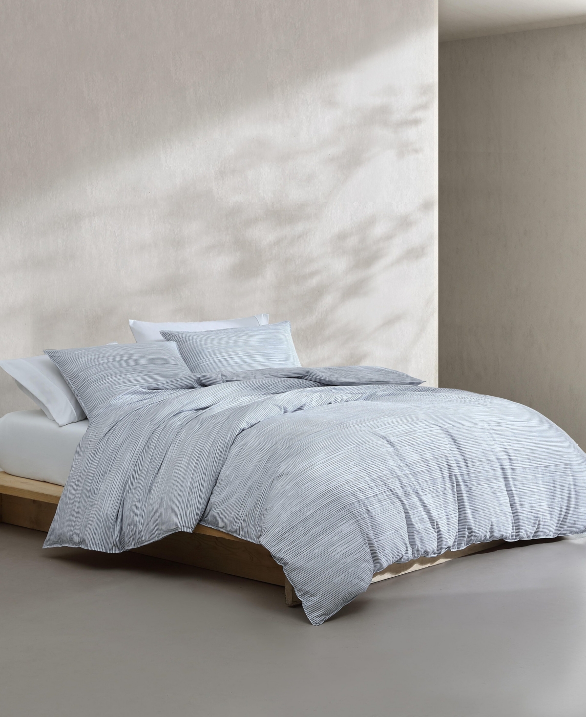 Click here for Calvin Klein Wavy Stripe Washed Percale Cotton 3-P... prices