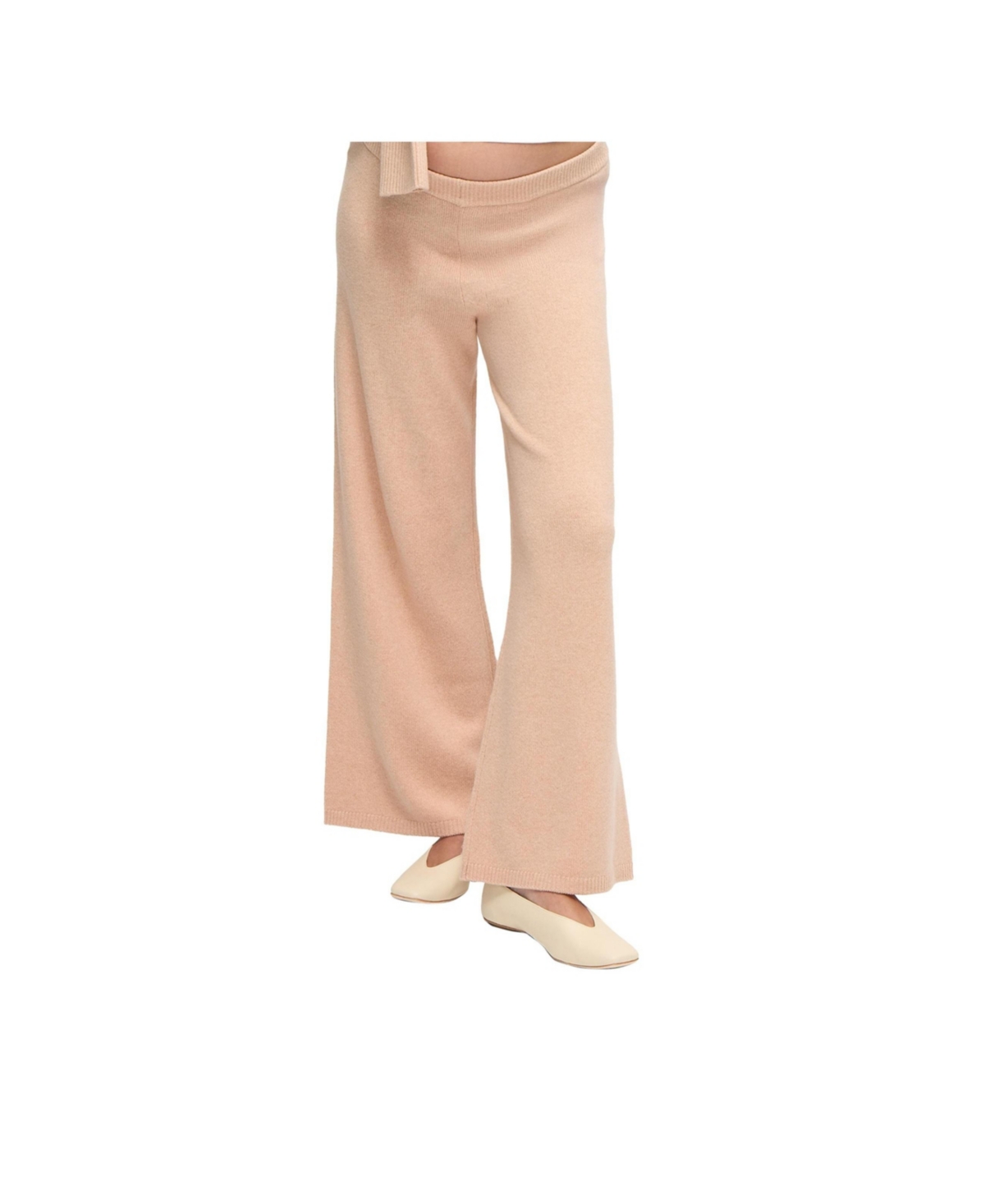 Click here for Ingrid + Isabel Maternity Ingrid + Isabel Knit Swe... prices