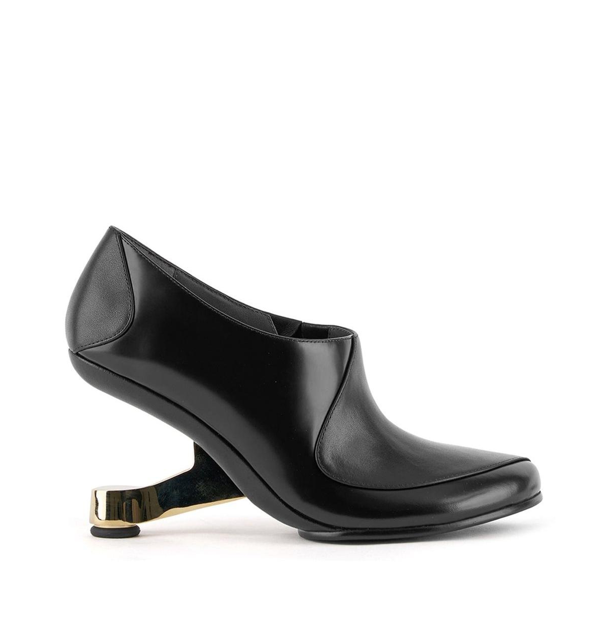 Click here for United Nude Womens Eamz Dana - Black + gold prices