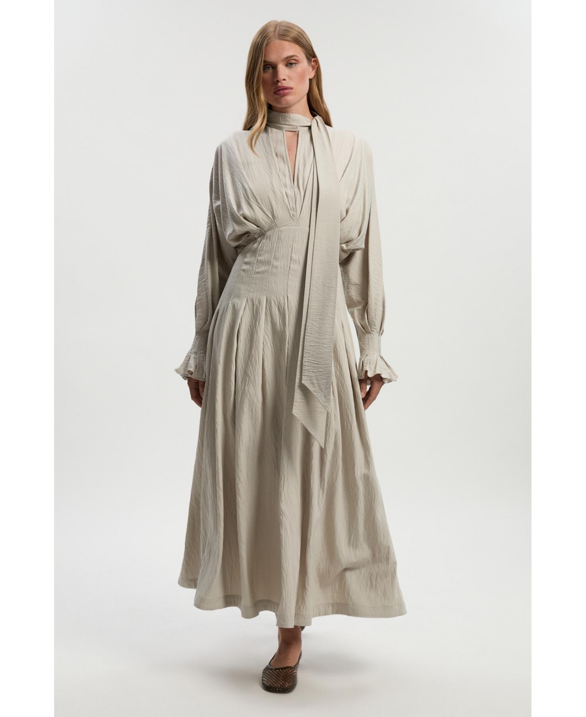 Click here for Karen Millen Womens Pleated Neck Tie Detail Woven... prices