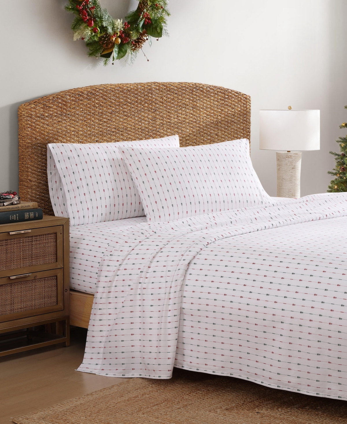 Click here for Tommy Bahama Printed Holiday 200-Thread Count Cott... prices