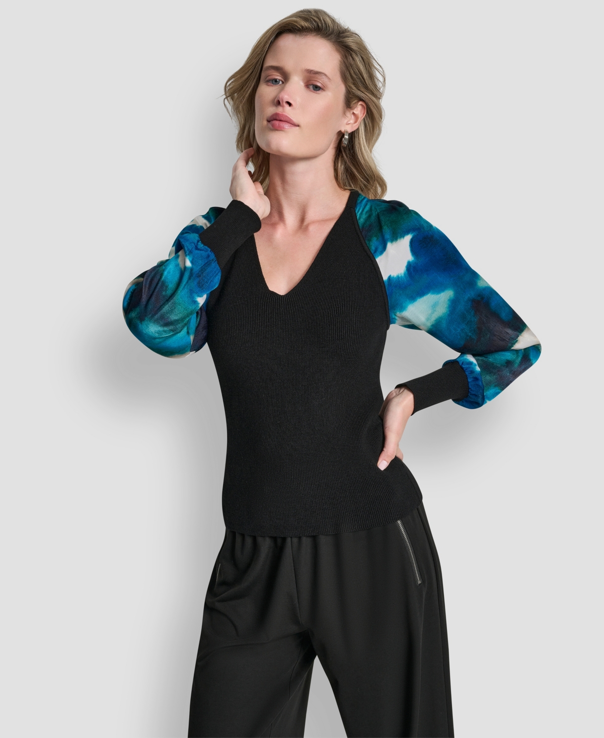 Click here for Dkny Womens Long Sleeve V-Neck Top - Black/marbled... prices