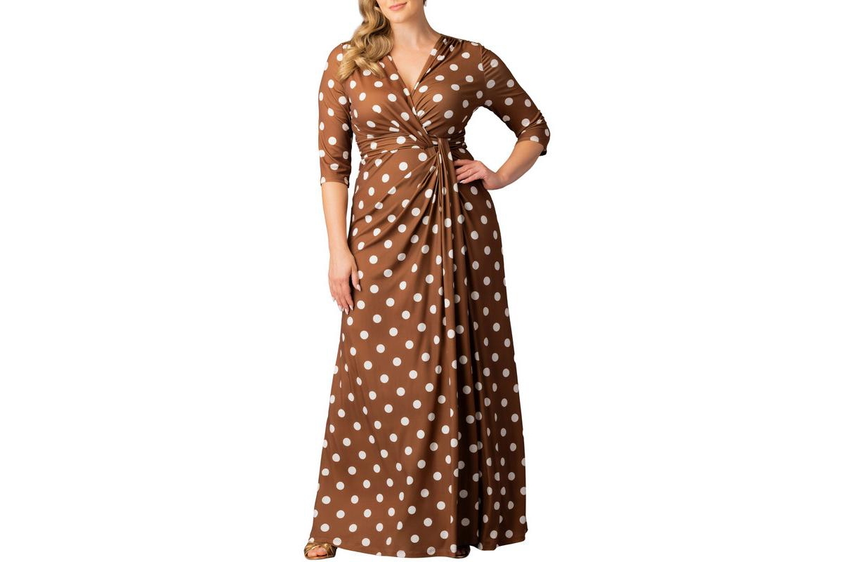 Click here for Kiyonna Womens Plus Size Evening Romance Long Gown... prices