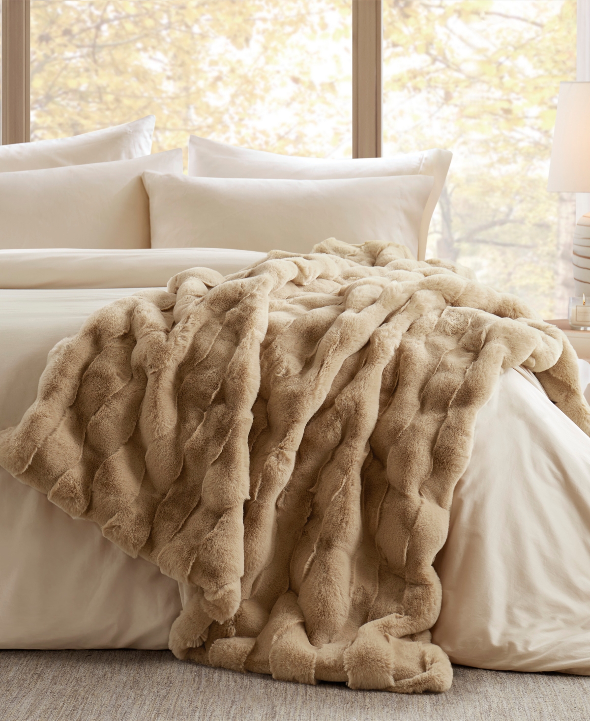 Click here for Madison Park Vivienne Faux Fur Throw  50 x 60 - Ta... prices