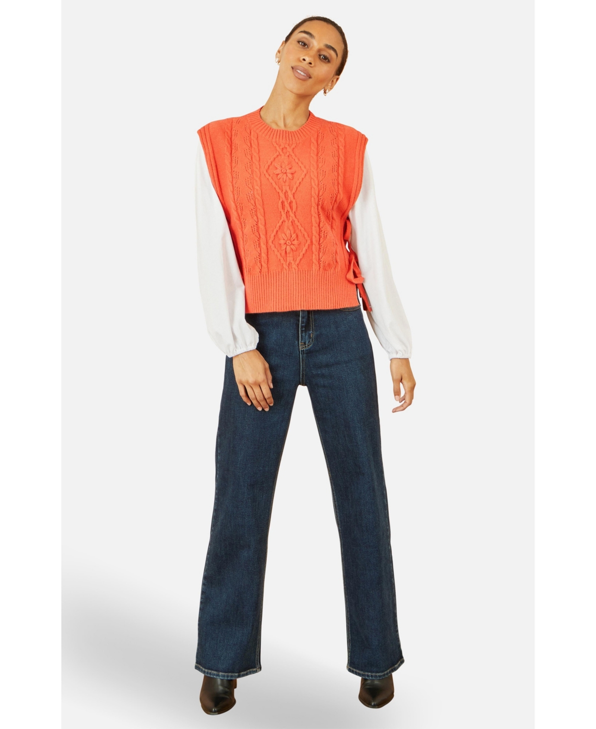 Click here for Yumi Womens Floral Cable Knit Side Tie Pullover -... prices