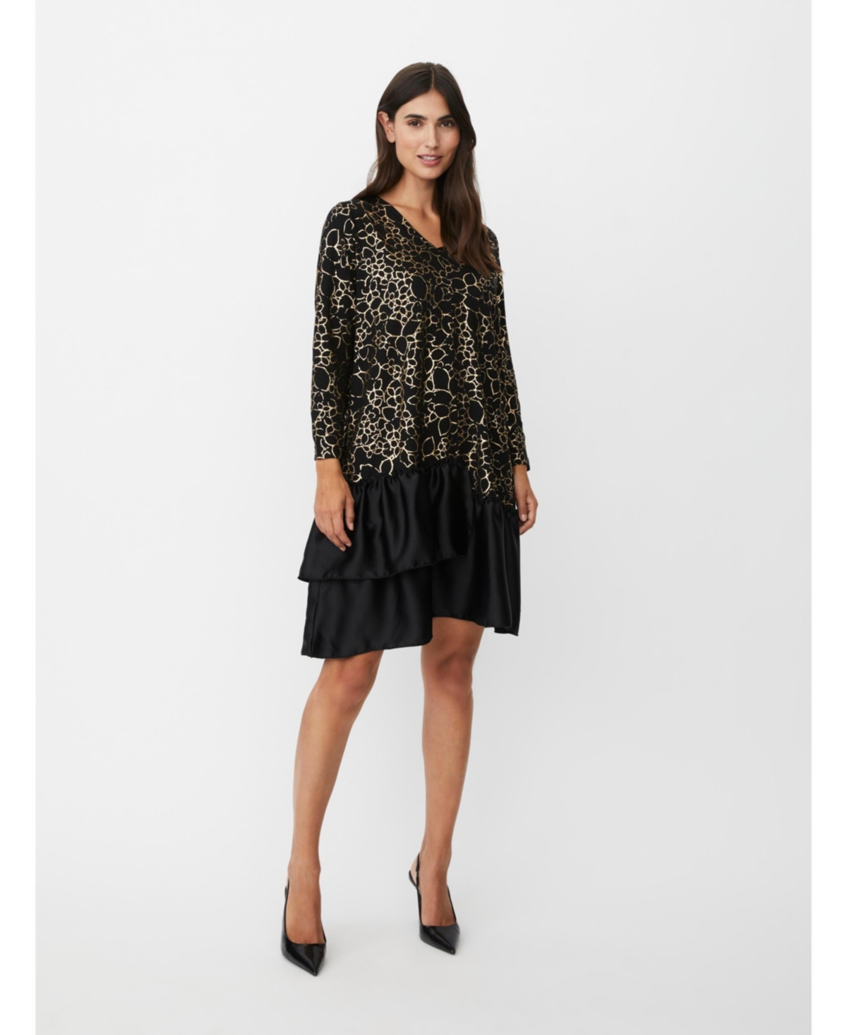 Click here for Masai Copenhagen Womens MaNylindra Metallic Floral... prices