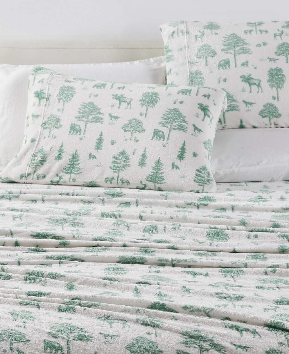 Click here for Linery & Co. Ultra-Soft Printed Velvet Plush Sheet... prices