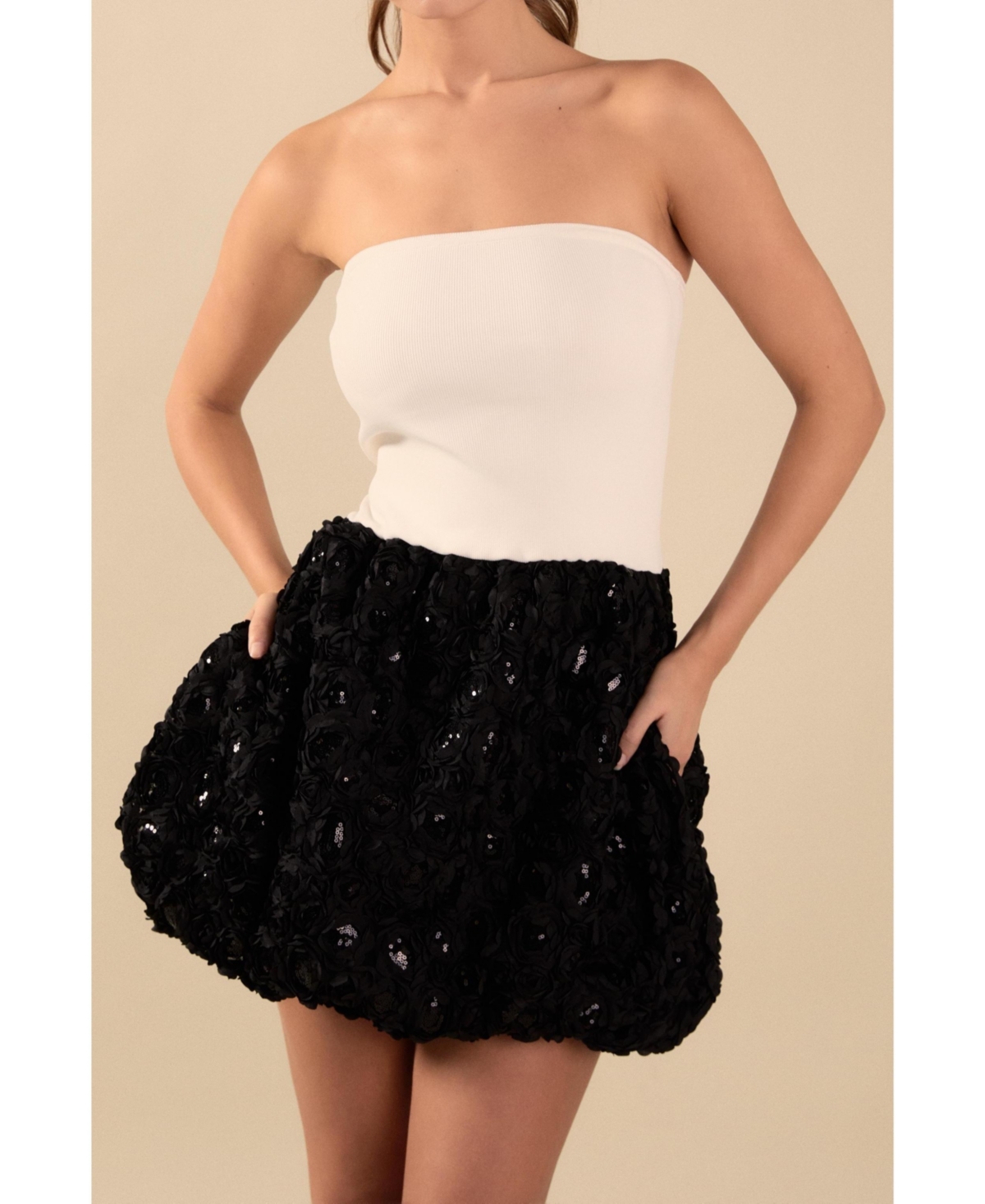 Click here for endless rose Womens Textured Strapless Voluminous... prices