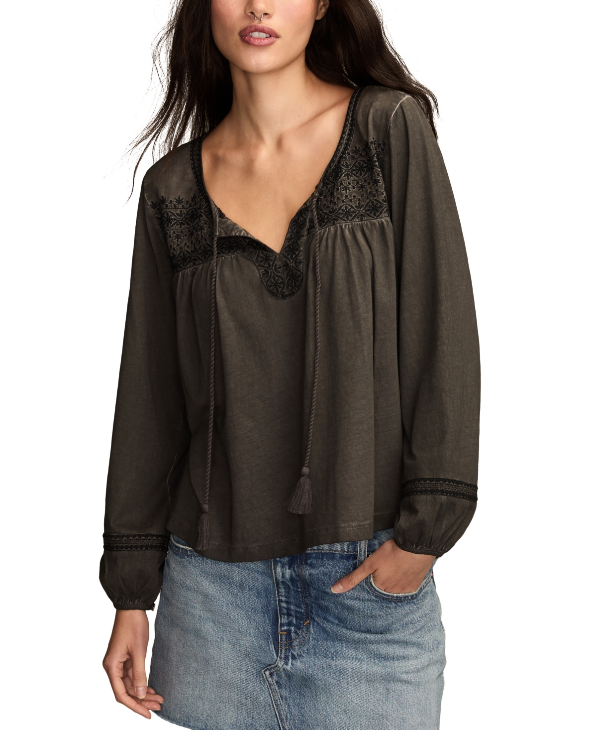 Click here for Lucky Brand Womens Long Sleeve Peasant Top - Raven prices