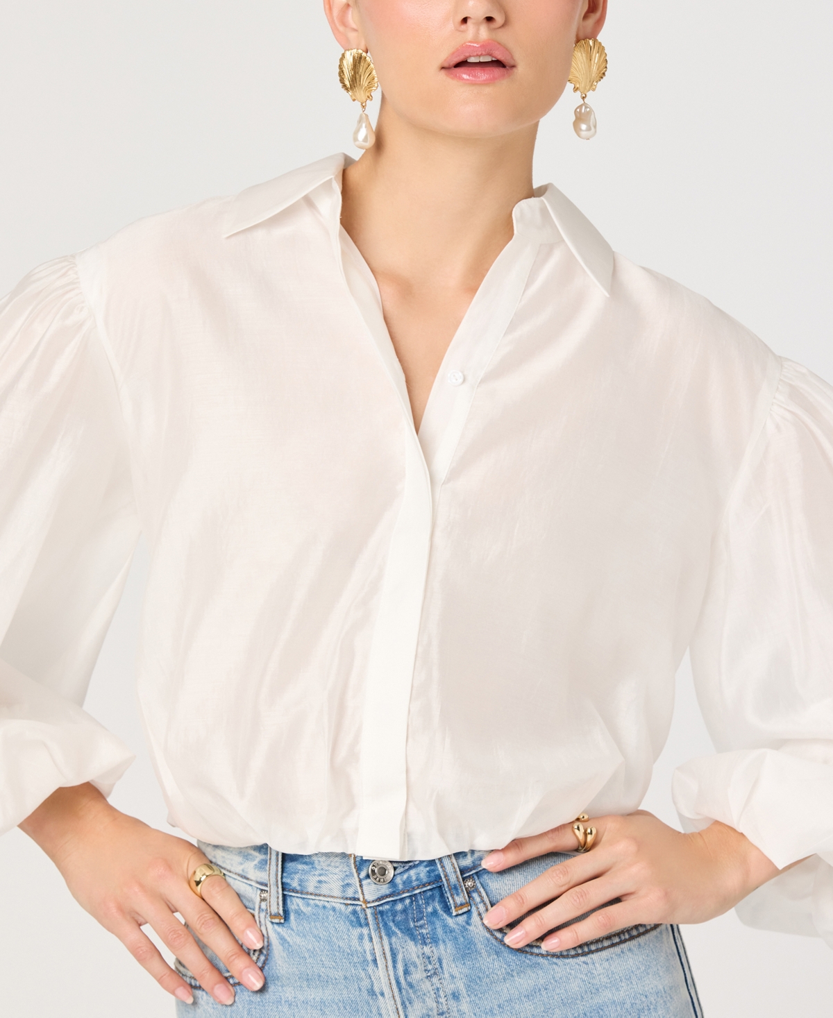 Click here for Astr the Label Womens V-Neck Button Front Top - Wh... prices