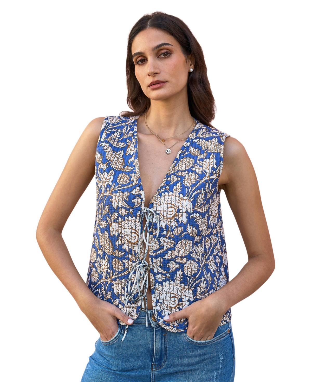 Click here for Yumi Womens Floral Reversible Quilted Vest Jacket... prices