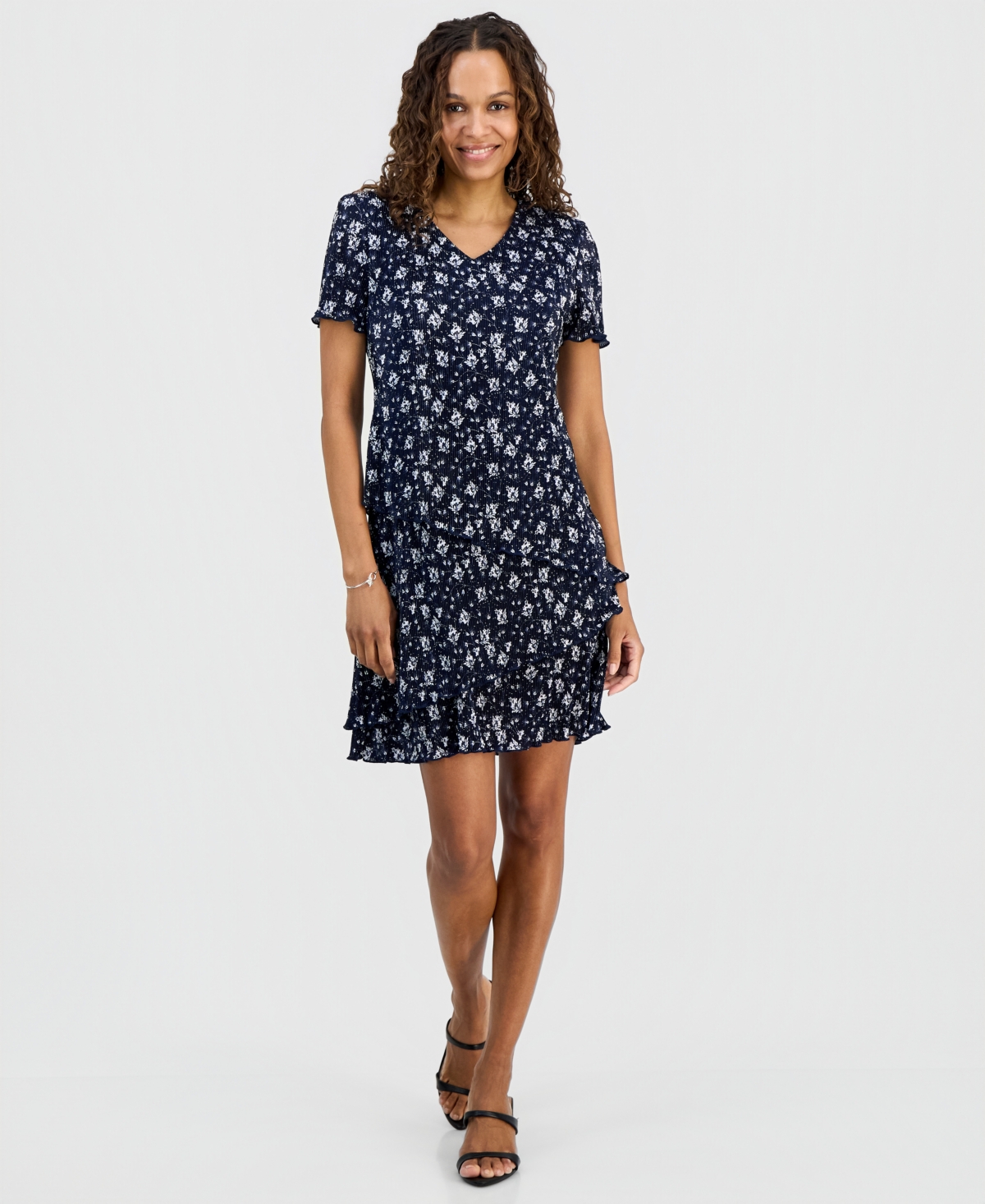 Click here for Connected Petite Floral Ruffle-Tiered V-Neck Sheat... prices
