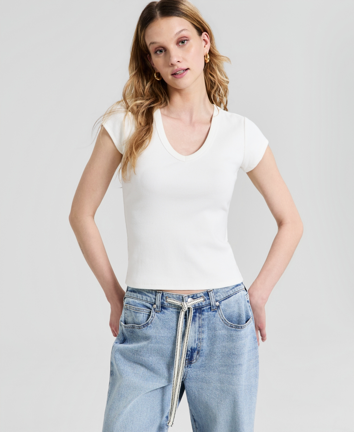 Click here for And Now This Womens V-Neck Rib-Knit Short-Sleeve T... prices