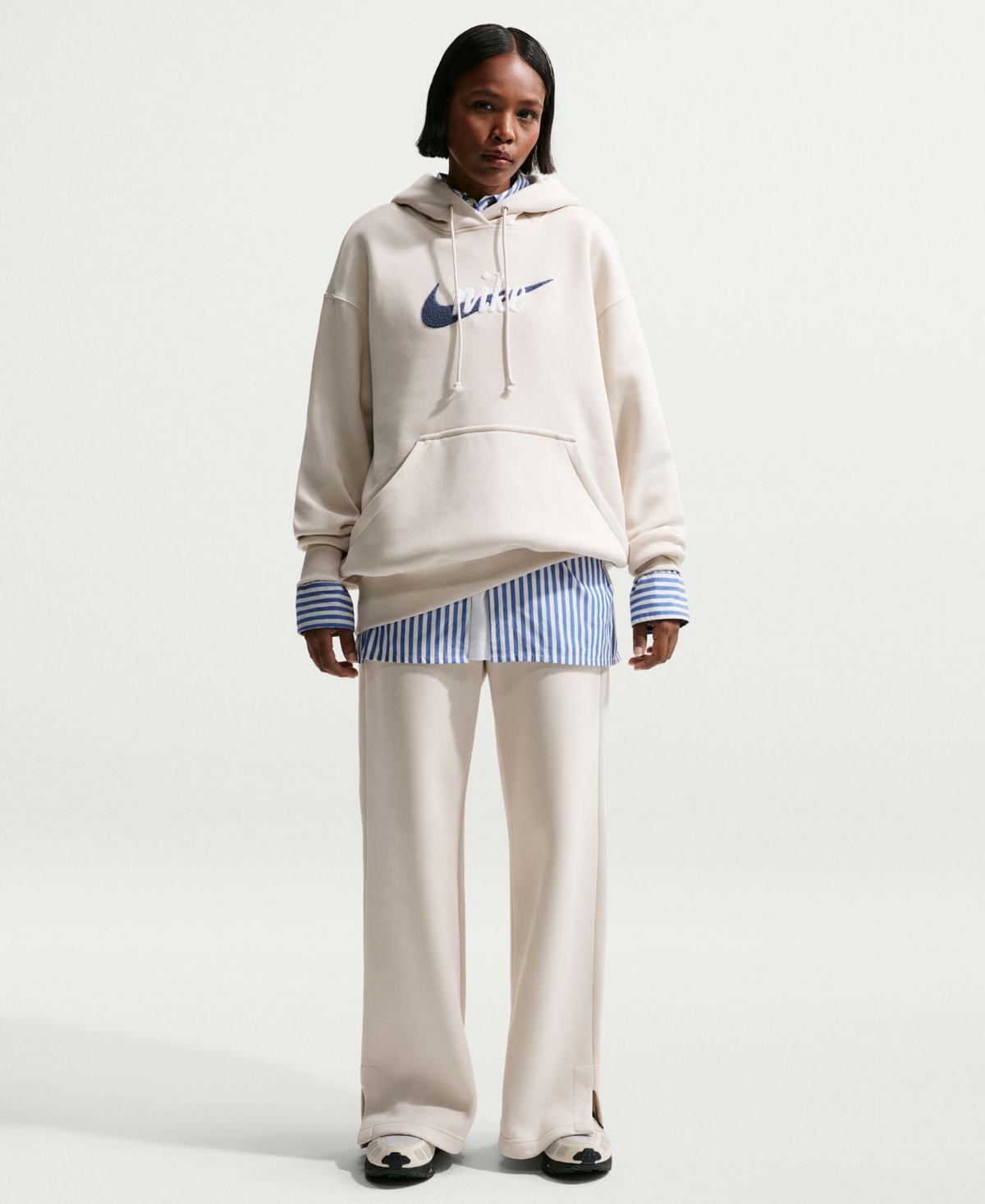 Click here for Nike Womens Sportswear Phoenix Fleece Oversized Lo... prices