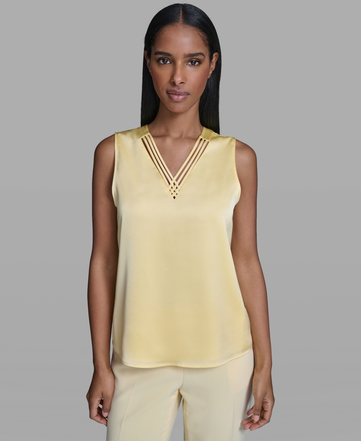 Click here for Karl Lagerfeld Paris Womens V-Neck Camisole - Pann... prices