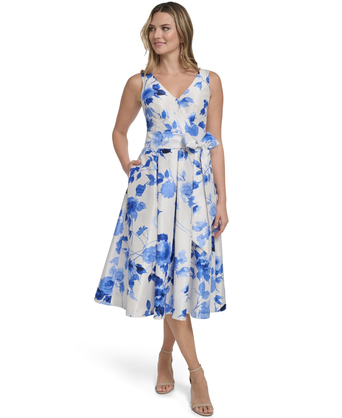 Click here for Jessica Howard Womens Sleeveless V-Neck Cocktail D... prices