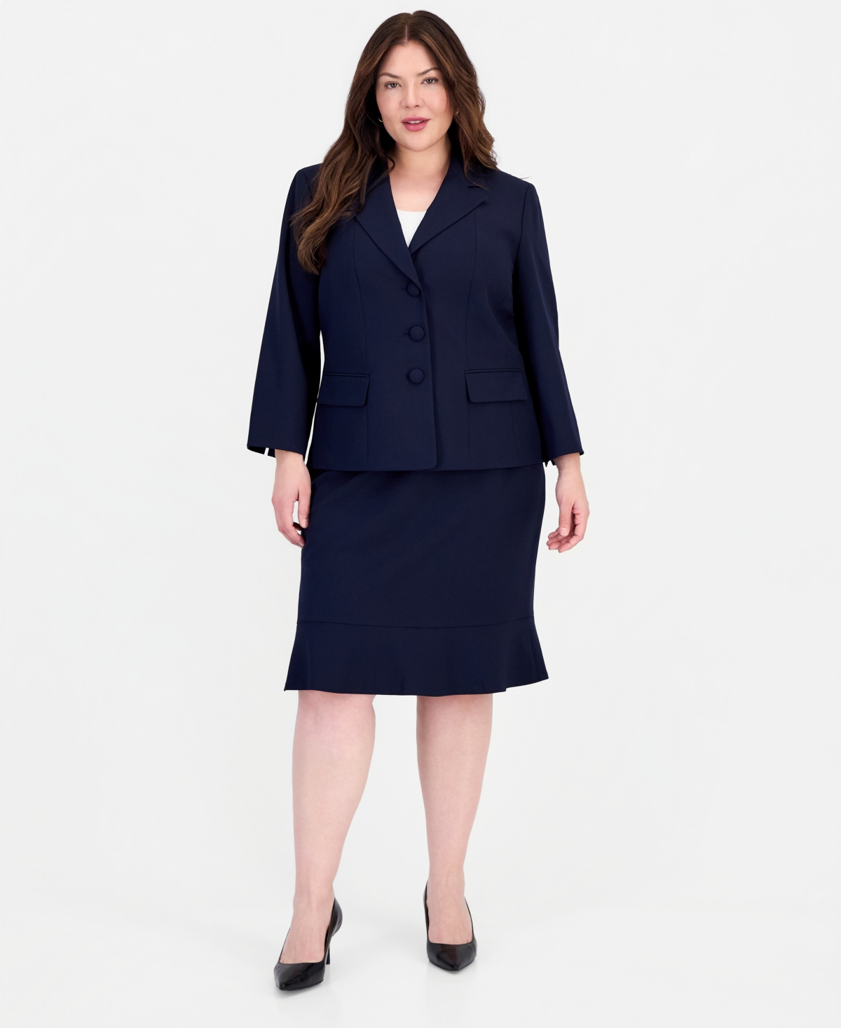 Click here for Le Suit Plus Size Three-Button Notched Collar Blaz... prices