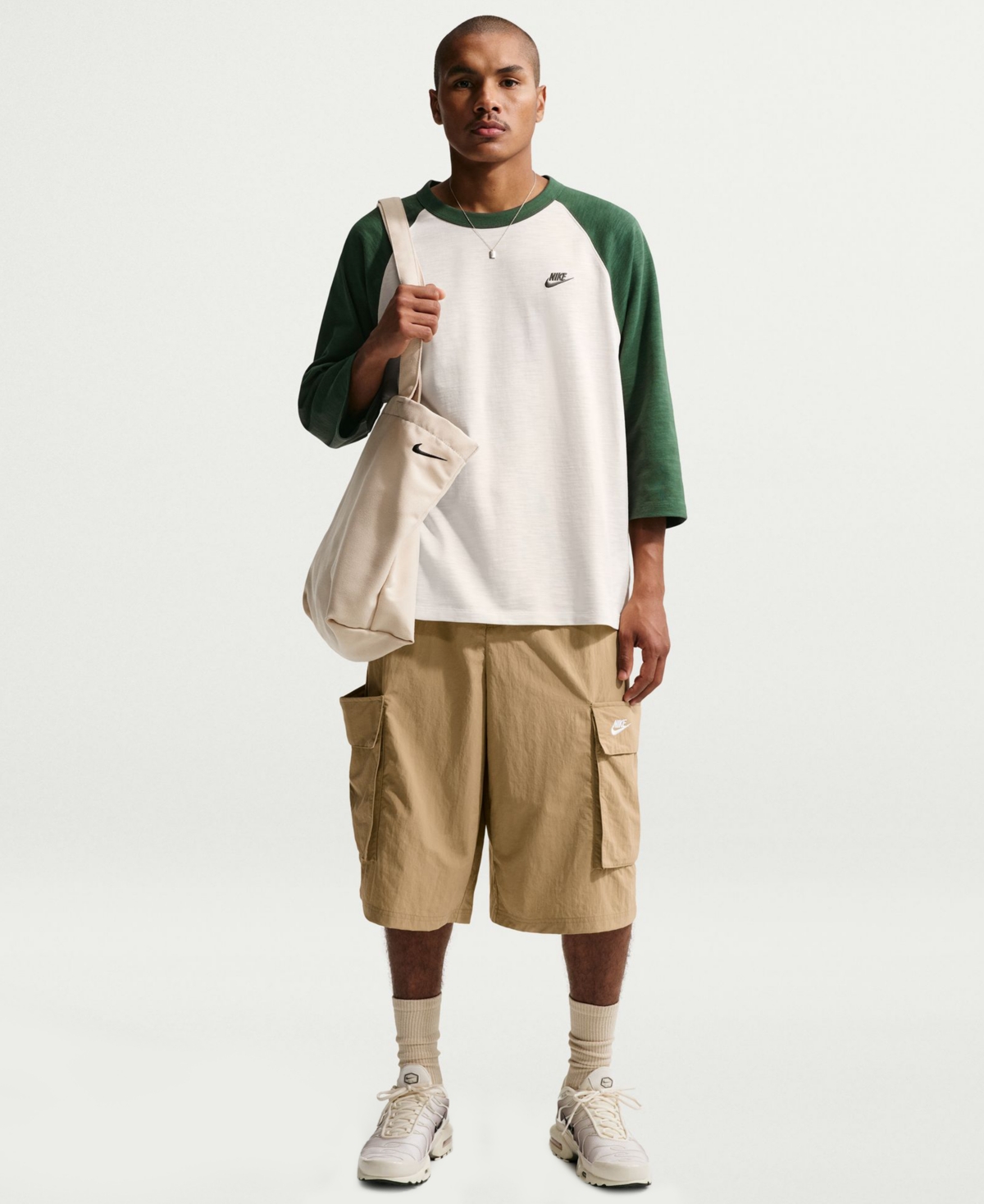 Click here for Nike Mens Crewneck Raglan Sleeves Top - Chalk prices