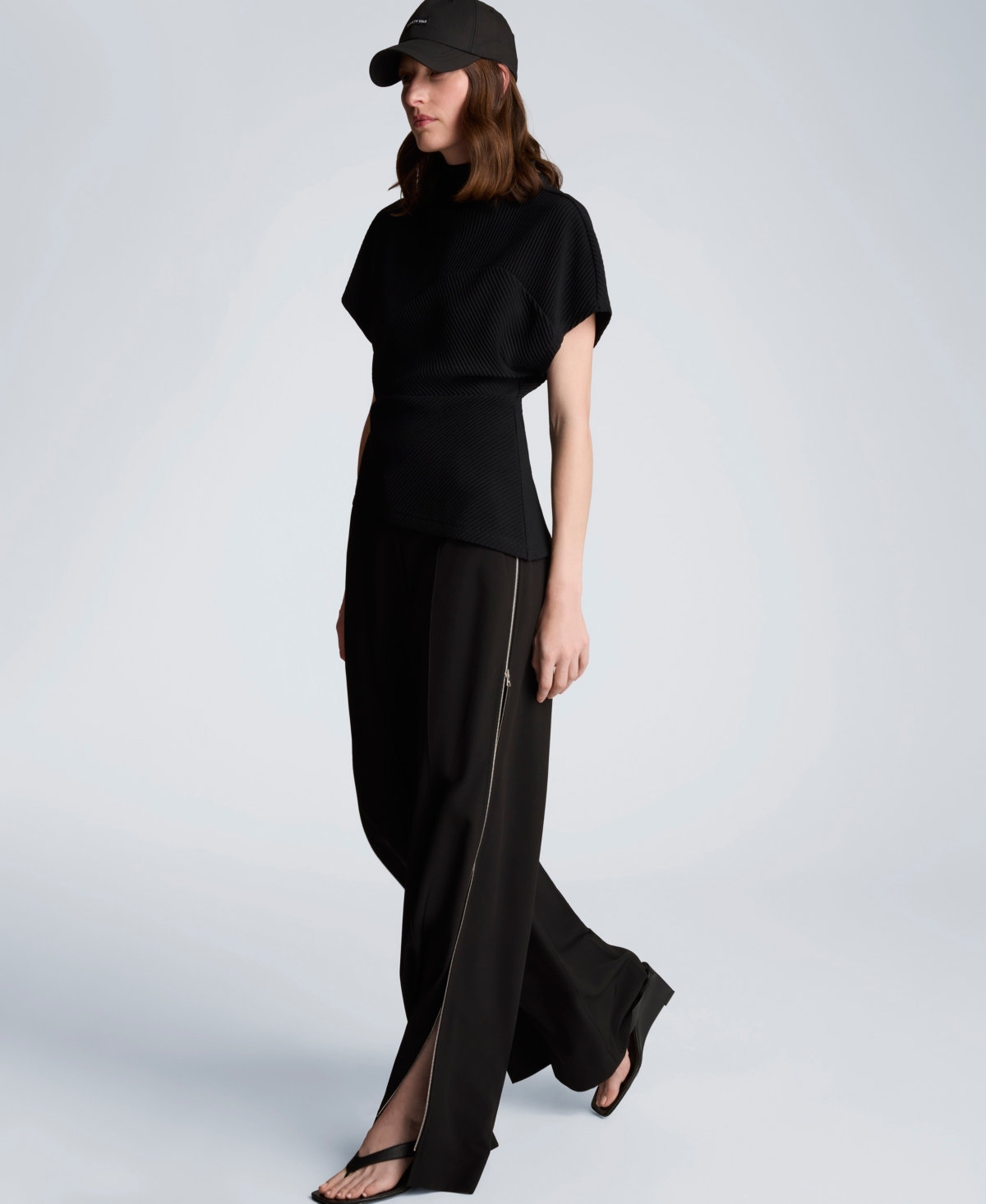 Click here for Kenneth Cole Womens Asymmetrical Hem Mock Neck T-S... prices