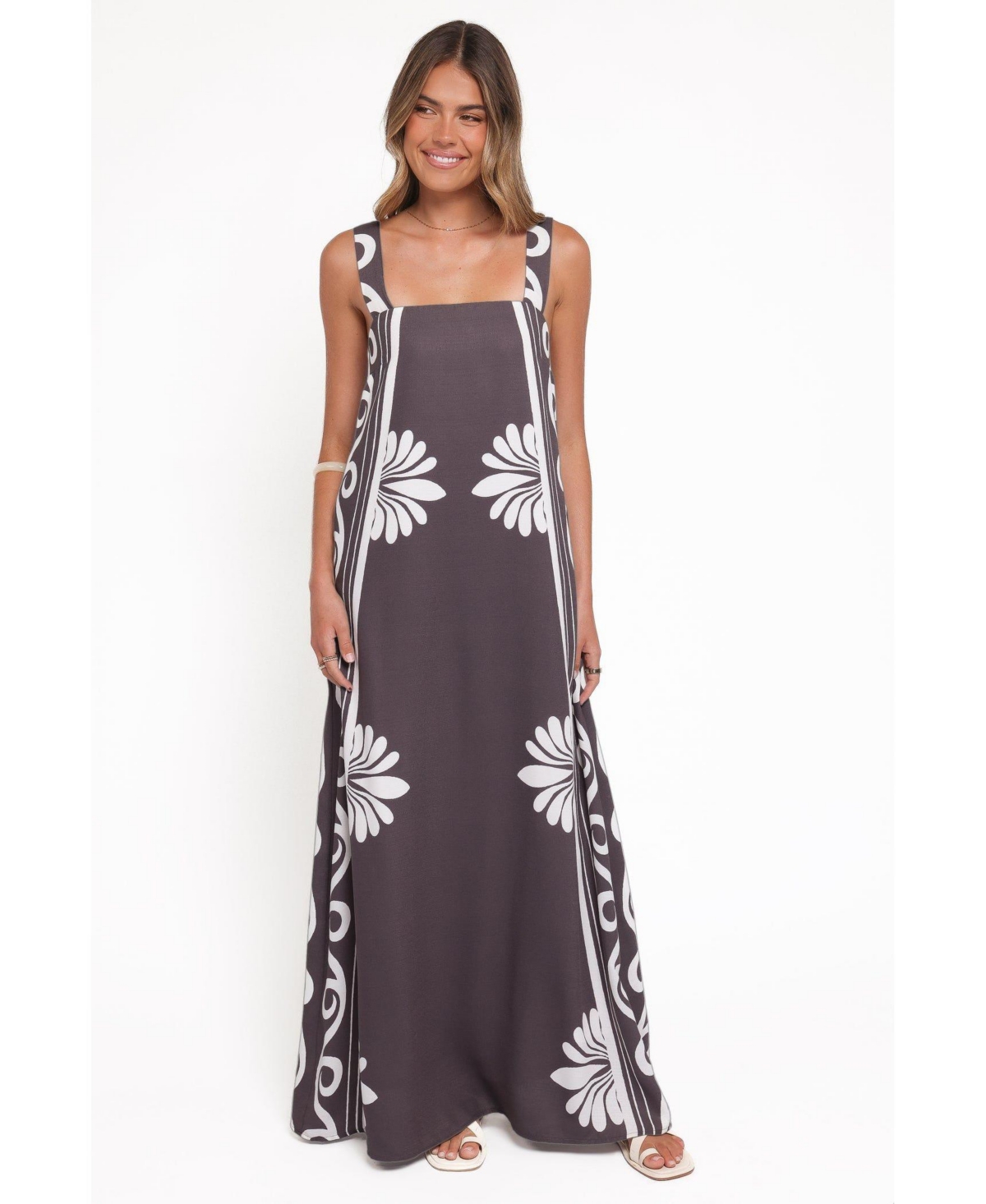 Click here for Petal and Pup Womens Valeria Maxi Dress - Espresso prices