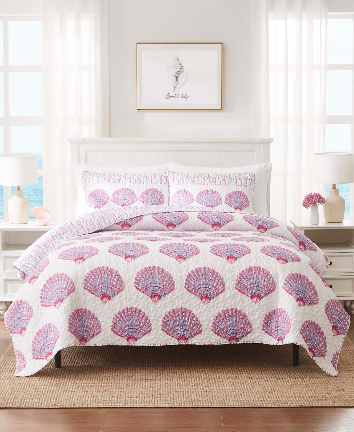 Click here for Avanti Scallop Shell Reversible 3-Pc. Quilt Set  K... prices