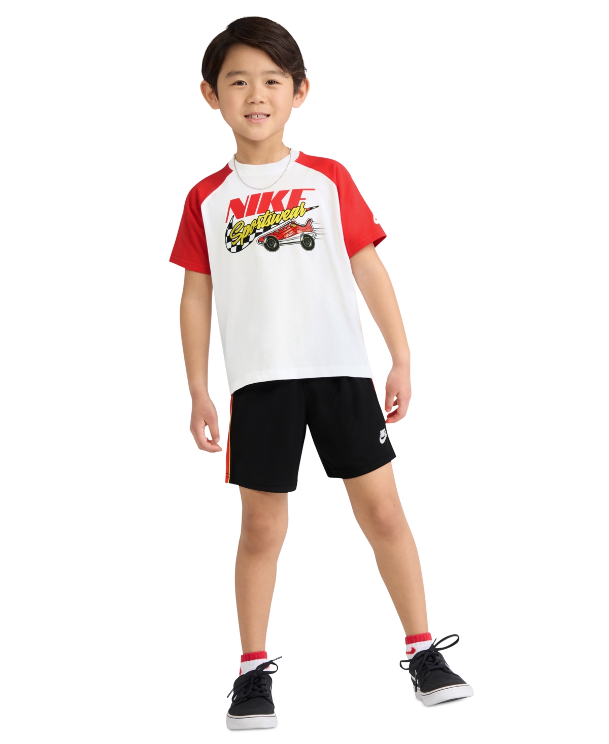 Click here for Nike Boys 4-7 Victory Lap Crewneck T-Shirt and Mes... prices
